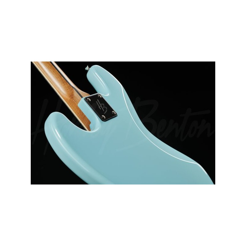 Harley Benton MV-4JB Daphne Blue - Armonicos.cl